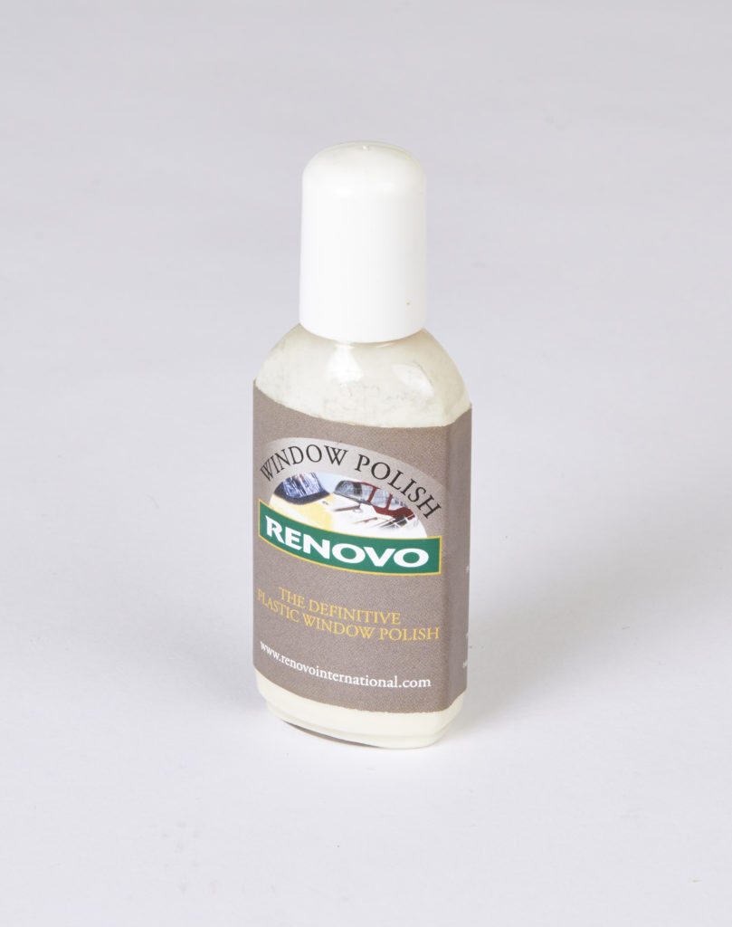 Renovo Plastic Window Polish - Canvasman